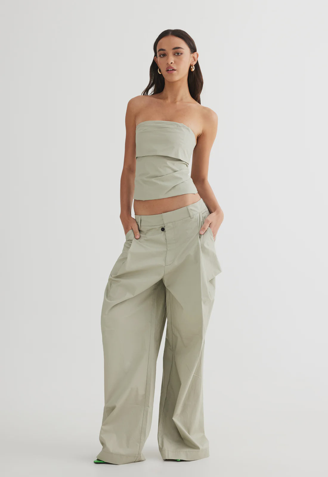 Lioness Smokeshow Strapless Top- Sage – Birdie Blue